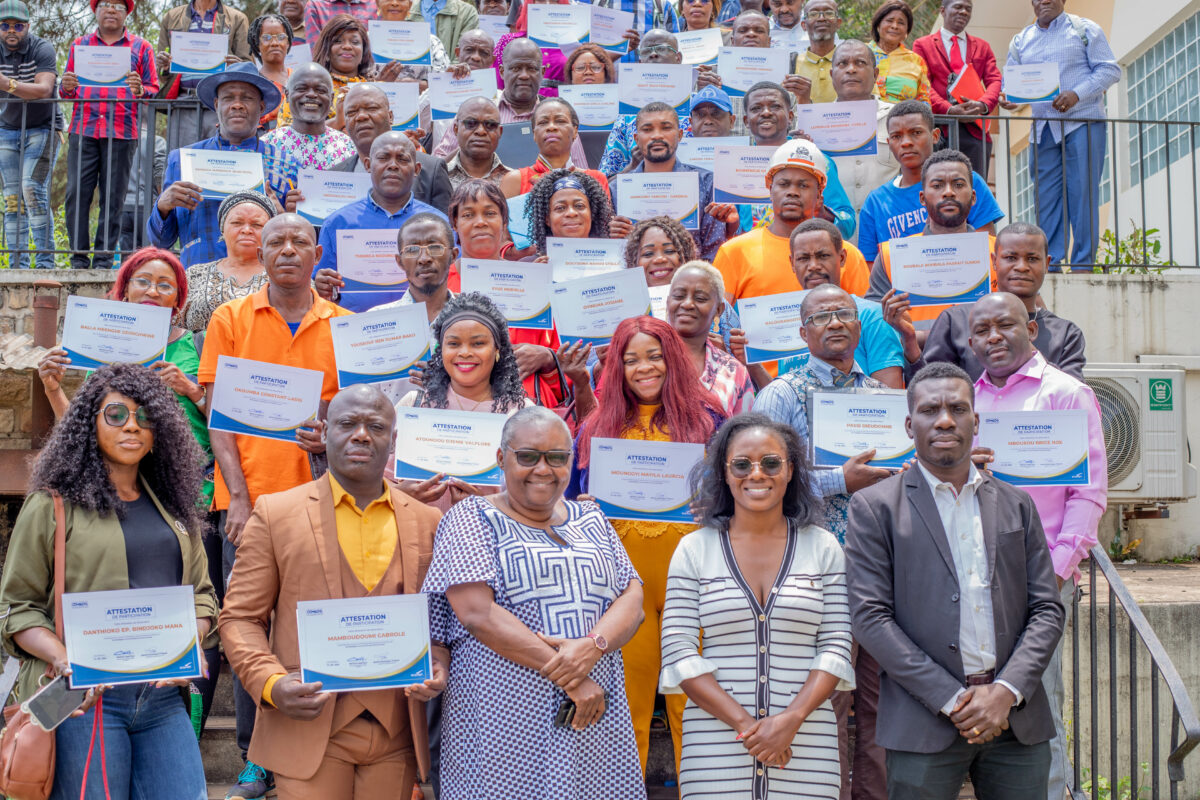 CLOTURE DE LA SESSION DE FORMATION DES ENTREPRENEURS A MOANDA - Comilog